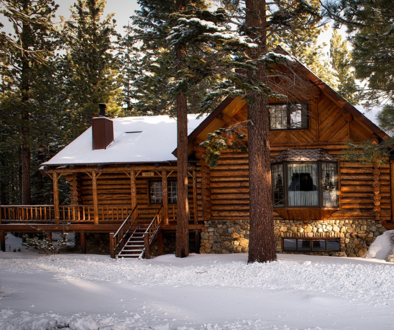 Exploring Houses Around the World - Globe Trottin' Kids